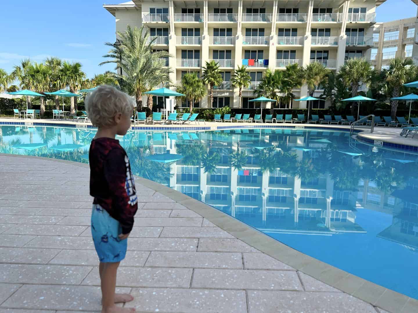 20 Family Friendly Orlando Hotels with Water Parks and Features for Non ...