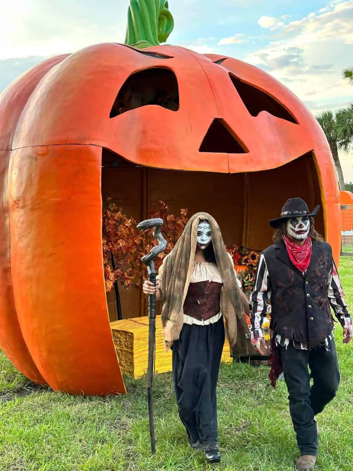 7 Orlando Haunted Houses That Are Okay for Kids (Tweens and Teens ...