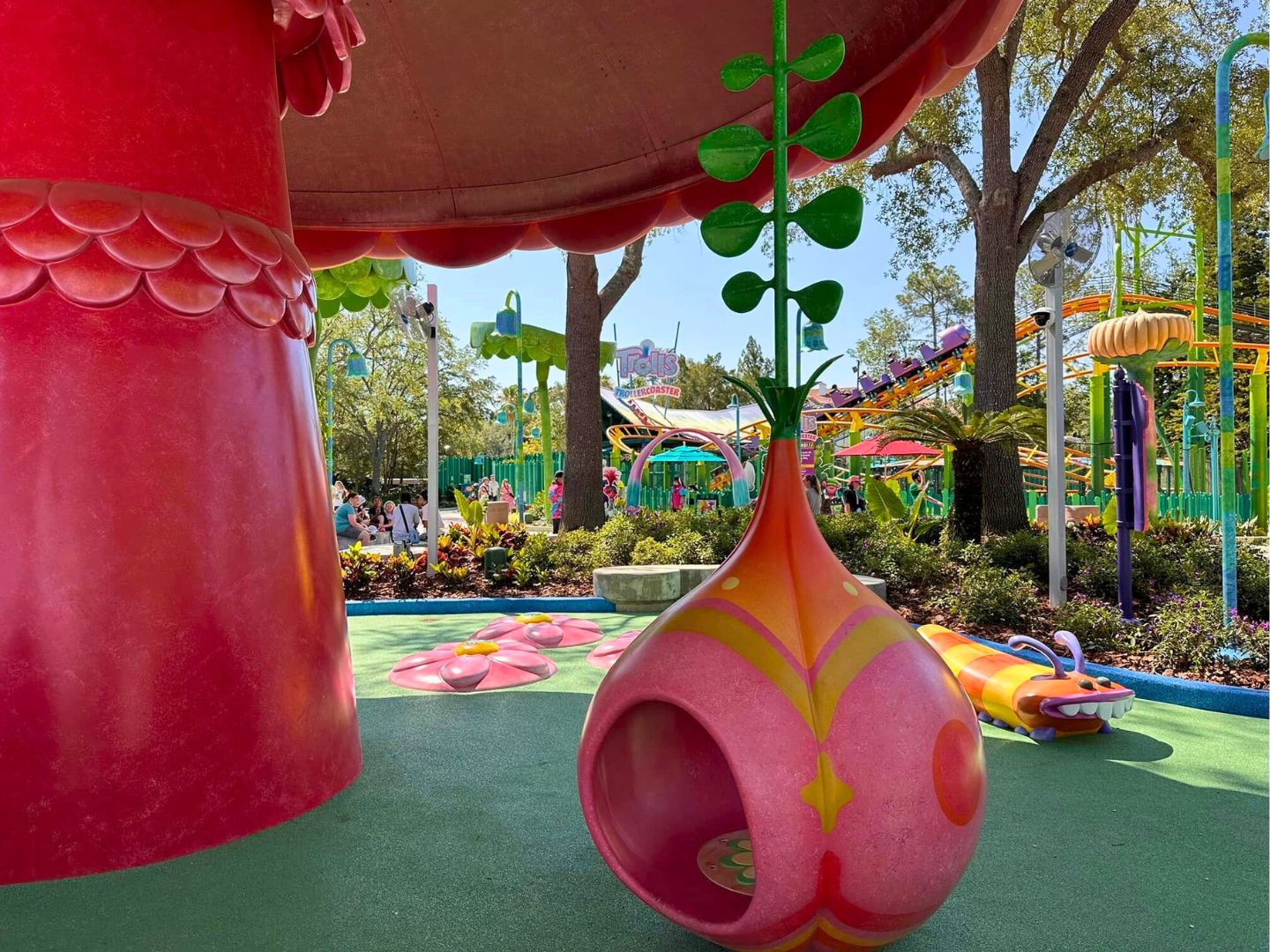 A Parent's Guide to DreamWorks Land at Universal Orlando: Rides, Shows ...