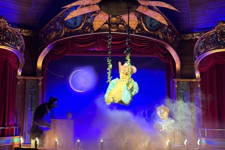 A Parent's Guide to Country Bear Musical Jamboree at Magic Kingdom ...