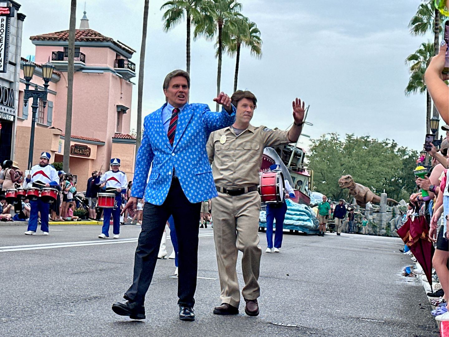 Expert Tips for Seeing Universal Orlando's New Mega Movie Parade With ...