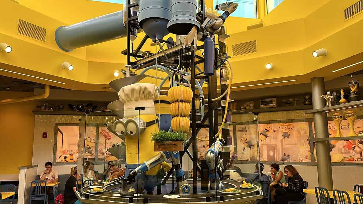 NEW Minion Land at Universal Orlando is full of Mischievous Fun ...