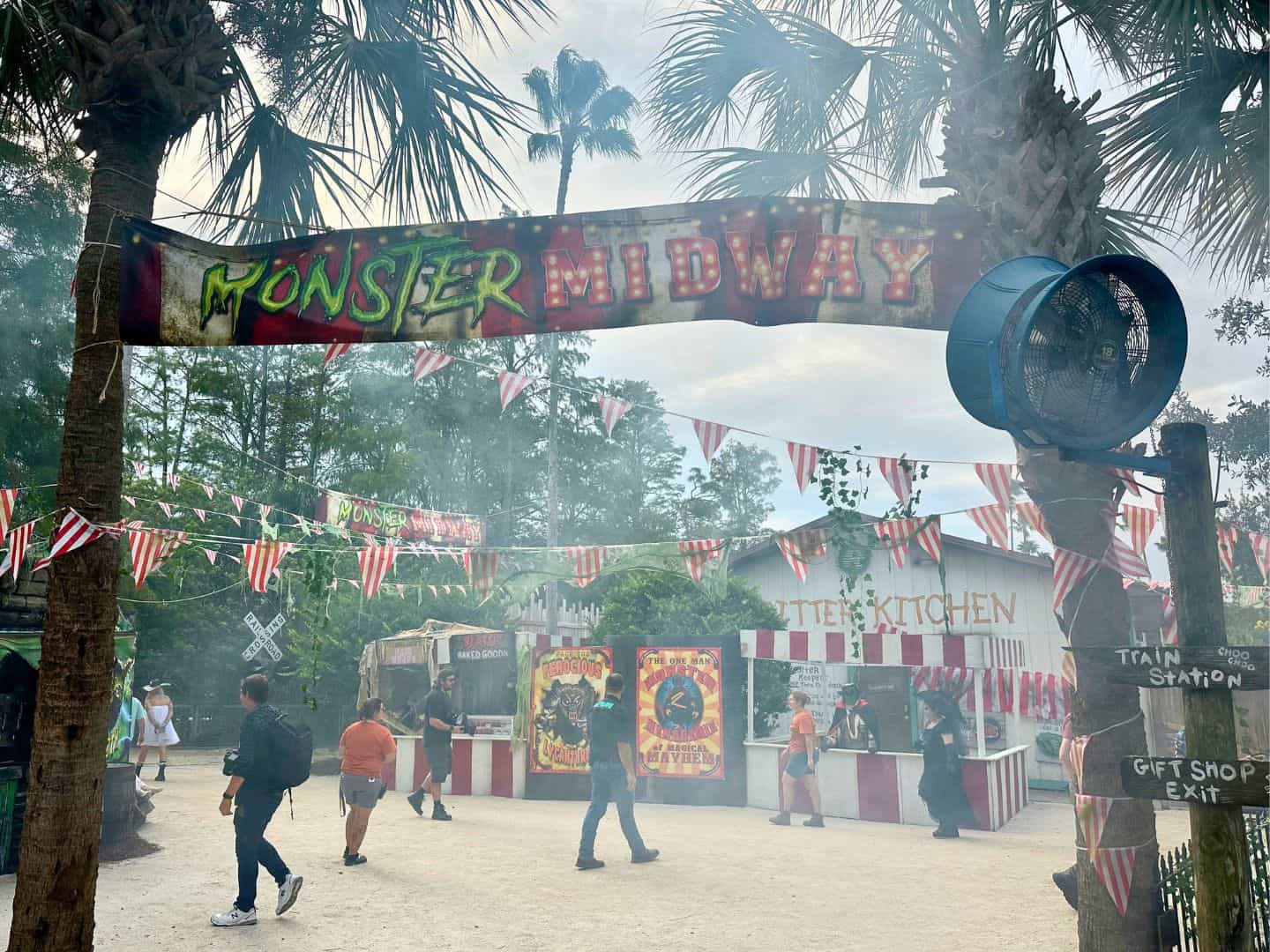 What to Expect at Gators, Ghosts, and Goblins Gatorland Halloween Event ...